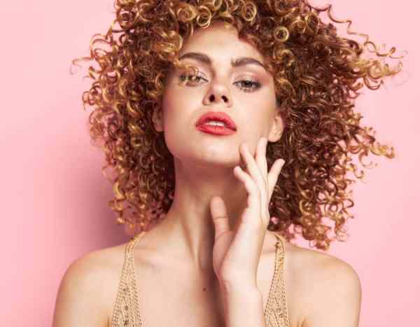 The Secret to Timeless Beauty: Embracing Curly Hair Trends